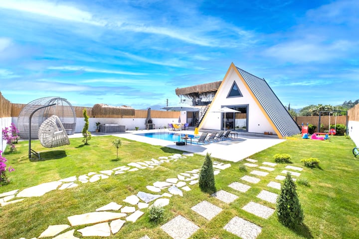 Havuzlu Tam Korunaklı çIft Jakuzili Villa Simi - Ölüdeniz