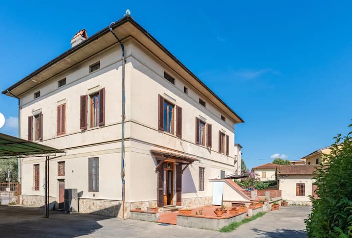 Guesthouse Villa Lenzi - Stanza Blu - Lucca