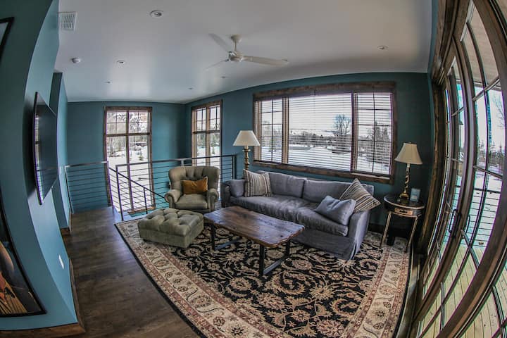 Luxury Living In The Heart Of The Tetons - Jackson, WY