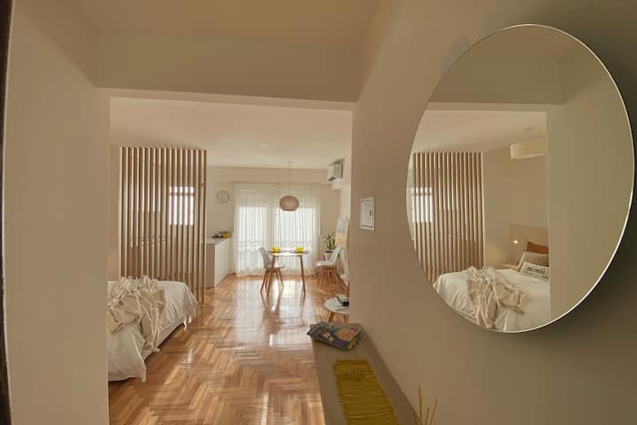 Reformado A Nuevo Con Diseño Y Mucha Luz. Centro. - Buenos Aires