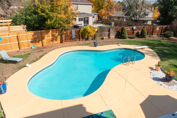 Heated Pool And Hot Tub Arvada/boulder/denver - Arvada, CO