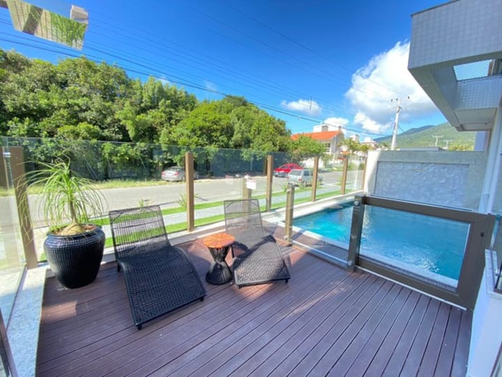 Apartamento Na Praia De Palmas A Poucos Mts Do Mar - Governador Celso Ramos