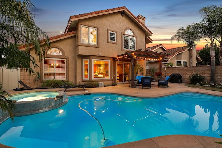 Casa Oasis/amazing Pool With Views - Camarillo