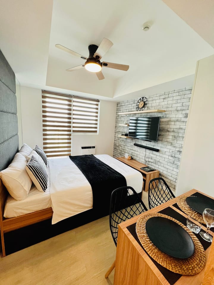 Brickwoods Haven Ii @ Azure North Resort - Bacolor