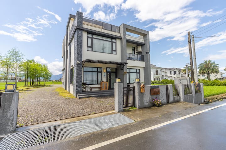 獨棟稀有7套房-沐心田森活會館10-24人包棟, 依人數開房計價 - 羅東