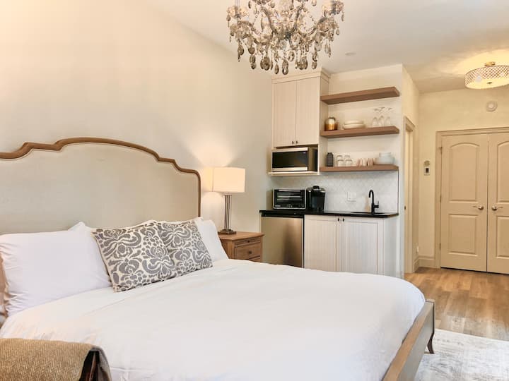 Charming Studio- Quiet & Private - Waterloo, Canadá