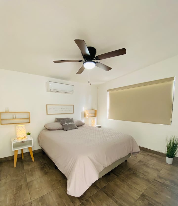 Seguro, Lindo, Amplio Y Súper Ubicado. - El Paso, TX