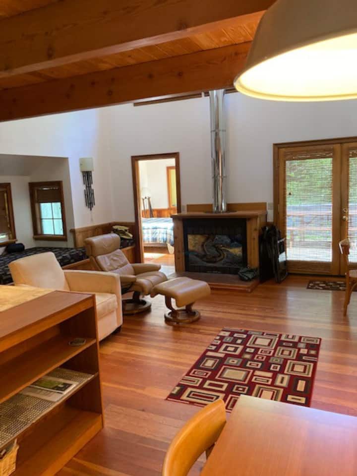 Yachats - Gem Of The Oregon Coast, 2br/2ba Home - Yachats, OR