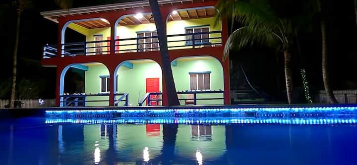 Ambergris Caye Vacation Rentals with a Fire Pit - Corozal District ...