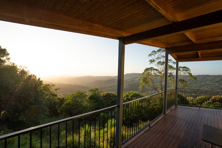 Montville Guesthouse With Spectacular Views - Montville