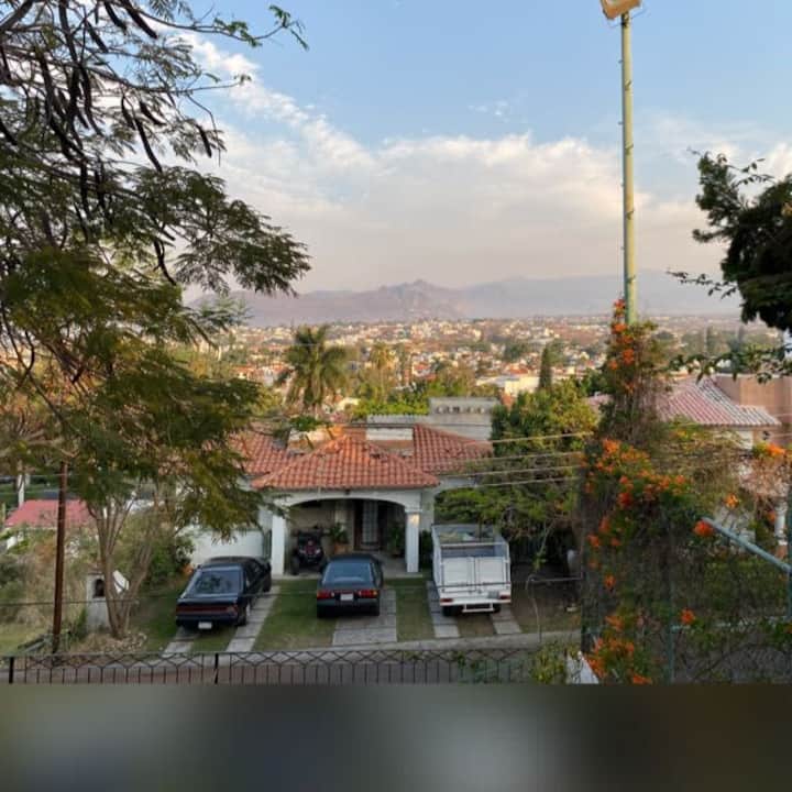 Excelente Vista Al Tepozteco - Cocoyoc