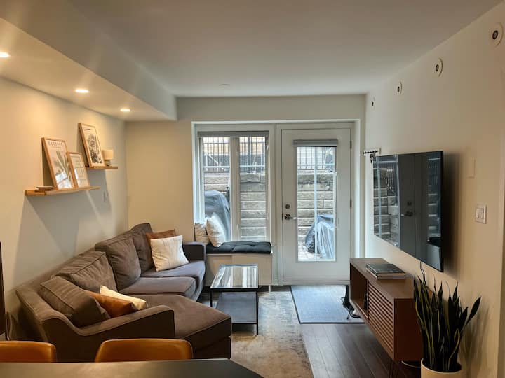 Condo In Liberty Village - Toronto