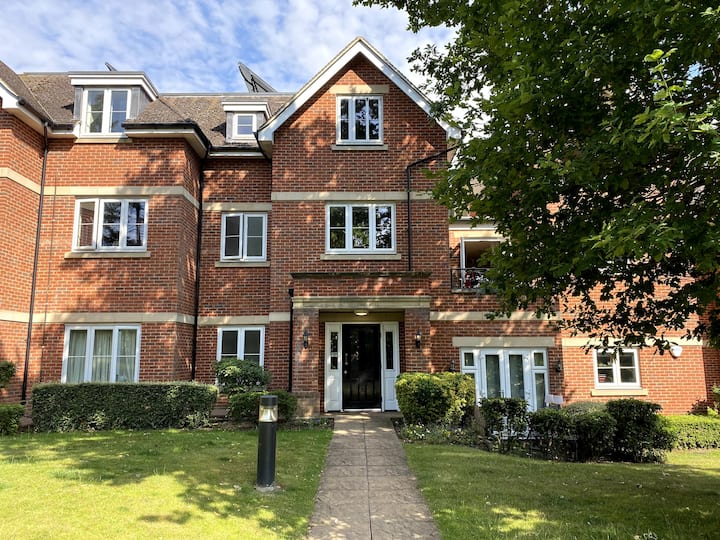 Stylish And Quiet 2-bed Flat - Harrow