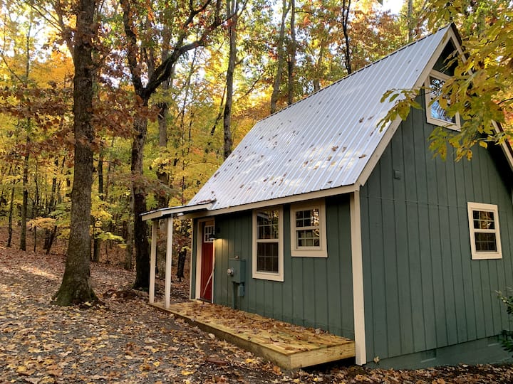 Signal Tree Loft Cabin In Dahlonega, Georgia - Dahlonega, GA
