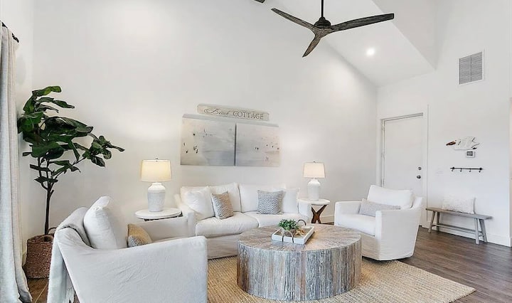 Amazing 2 Bed Condo W/ Private Beach Access, Pool - Ponte Vedra Beach, FL