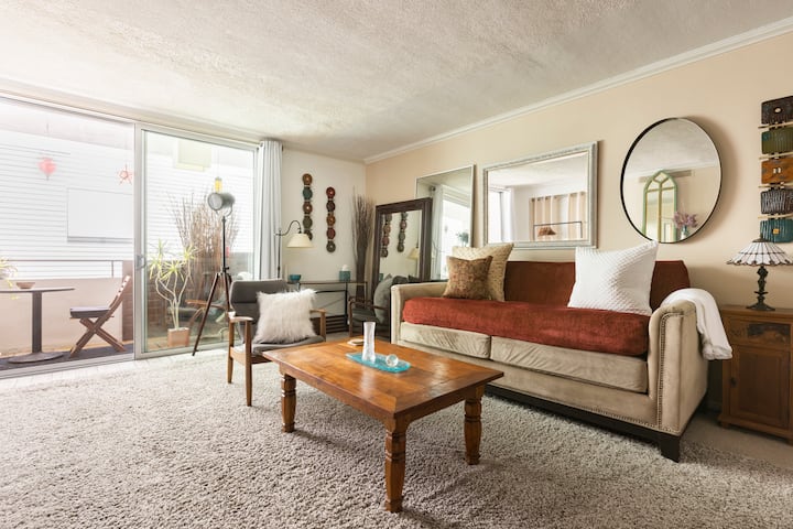 Your W Hollywood Airbnb Home | Walk To New Erewhon - Beverly Hills