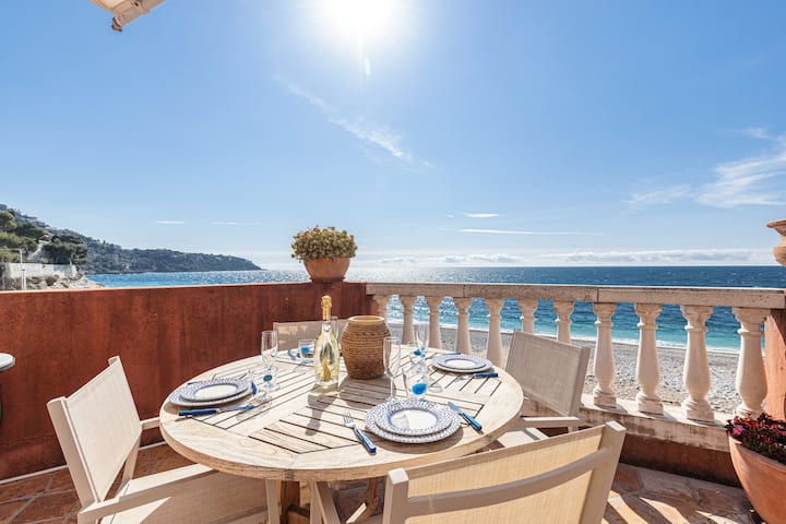 Havre De Paix En Bord De Plage - Cap-d'Ail