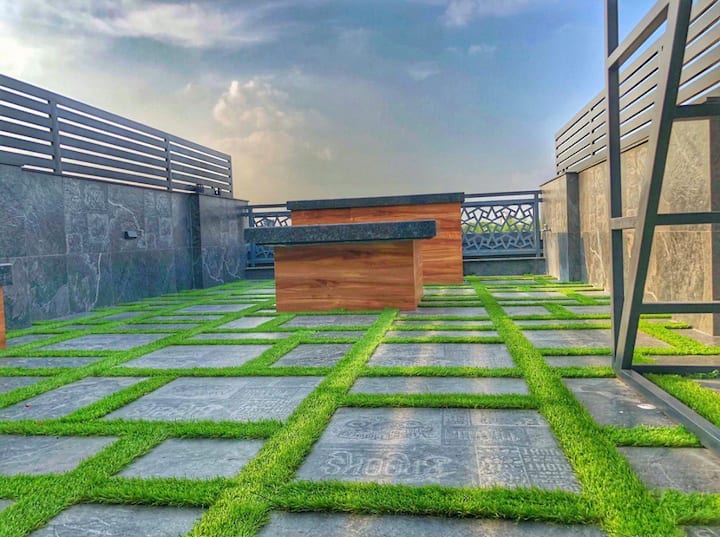 Lovely 1-bedroom Holiday Home With Terrace Garden - New Delhi