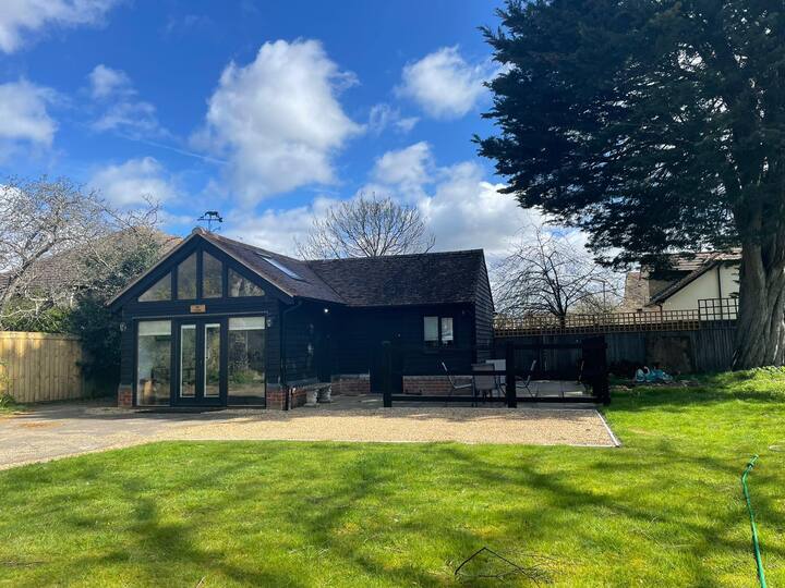 The Stables - Newmarket