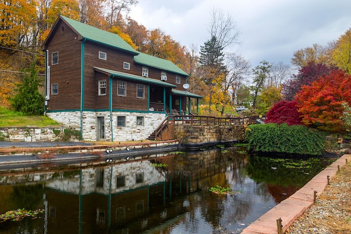 Historic Lock House On The Susquehanna River - Tiadaghton State Forest, Jersey Shore