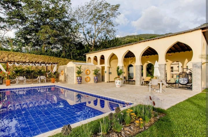 Cabaña Con Terraza Y Jacuzzi Privado - San Jerónimo