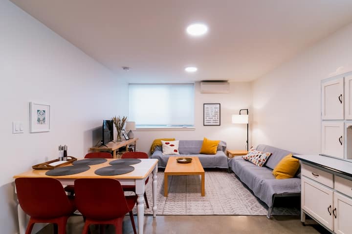 Quiet & Charming Seattle 2br Walkable Location - Shoreline, WA
