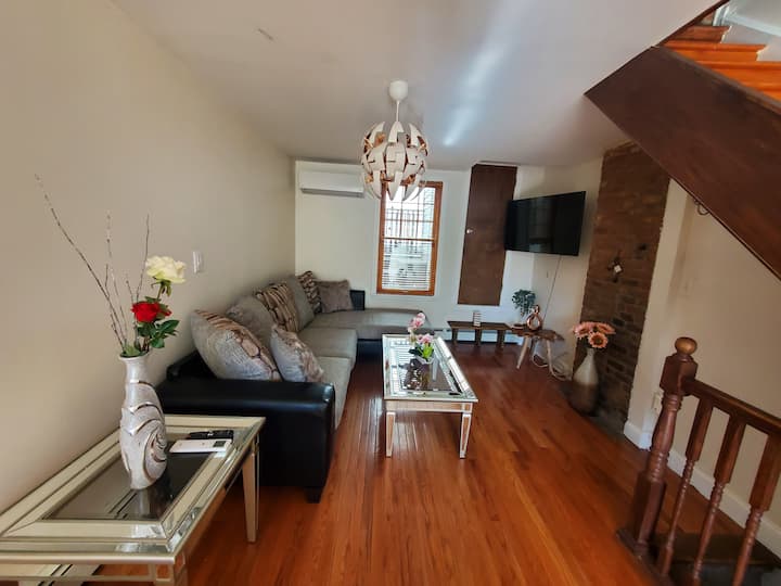 Cozy Home In Jersey City-few Minutes Away From Nyc - Jersey City, NJ