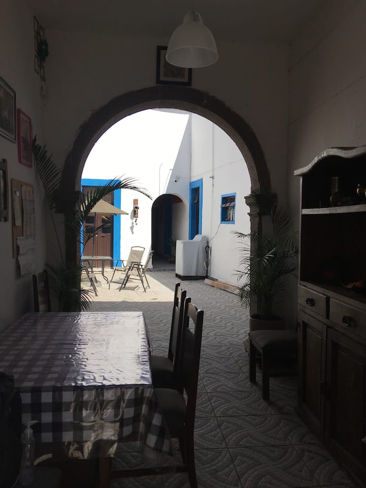 Casa, Departamento Y Estacionamiento Completa. - San Luis Potosí