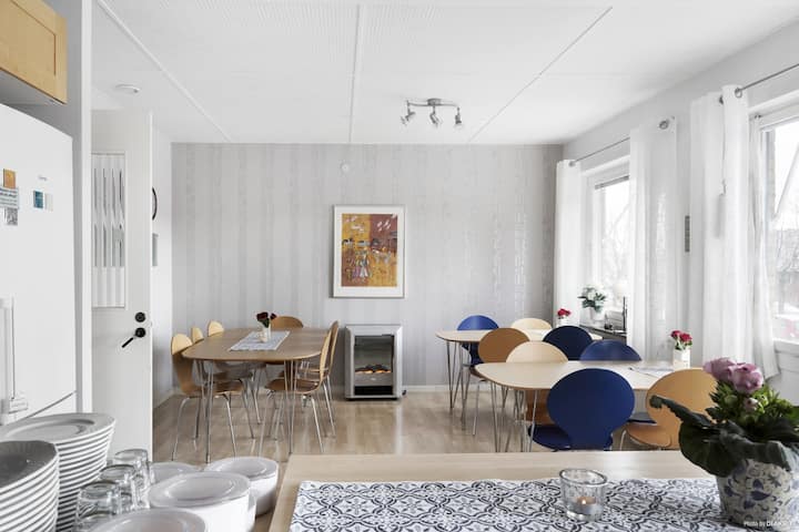Double Room, Private Bathroom Near City Center - Simrishamn