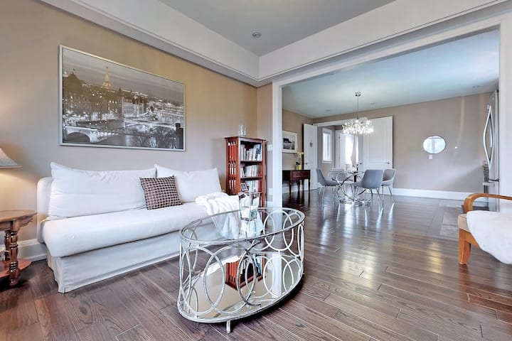 Spacious Upper 2 Bed 2 Bath Unit - Mississauga