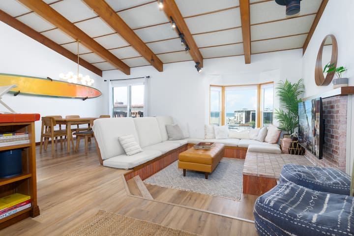 Ocean Views, Private Yard, Just Steps To The Sand - Bermuda Beach, CA