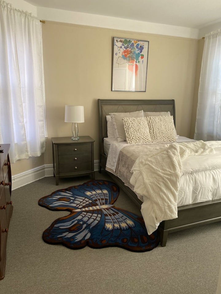 Cozy 2 Bd Apartment/2 Storywalkup - Bountiful Ii - New Rochelle, NY