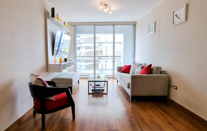 Lovely 4 Bed / 3 Bedroom Flat W/ Pool & Gym - Pérou