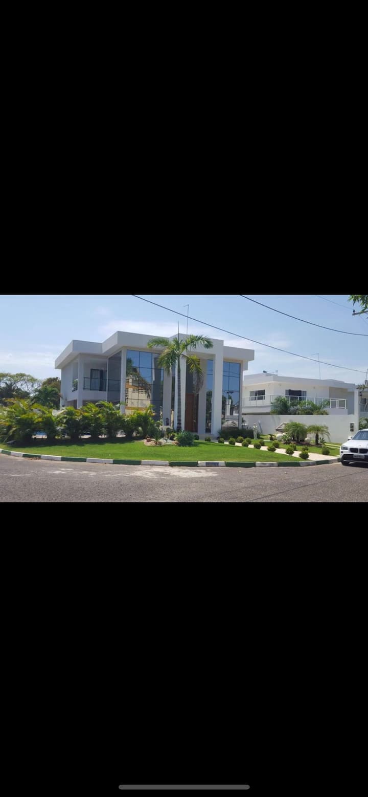 Mansão Guarajuba Condomínio Paraíso - Camaçari