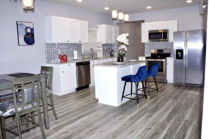 Breathtaking 3br Home In Urban Downtown Atlanta - Atlanta, GA