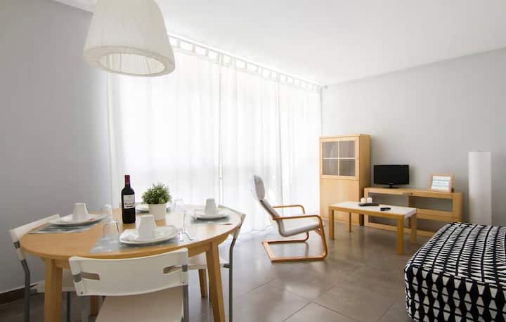 Cute Tiny Flat Near The Beach & City Center - 7min - Tossa de Mar