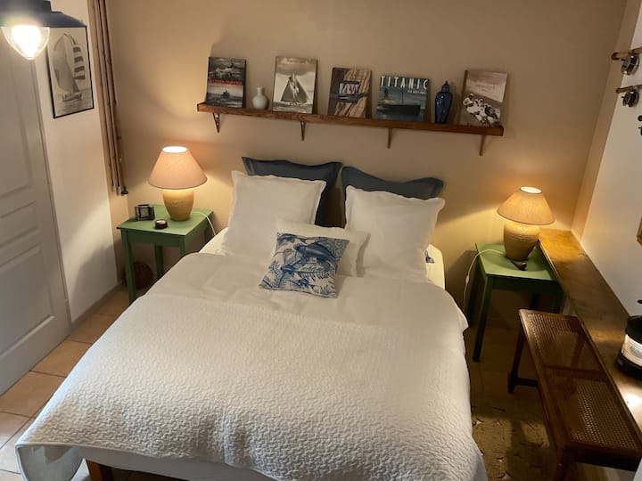 Chambre D’inspiration Yachting. - Josselin