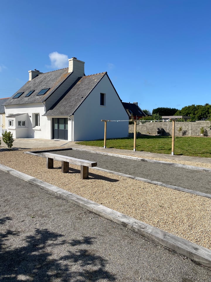 Maison Entièrement Rénovée 5 Ch. à 200m De La Mer - Landéda
