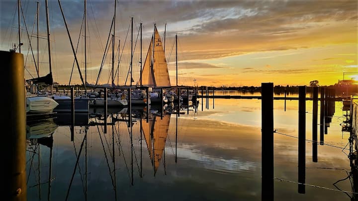 Wunderschönes Hausboot In Großenbrode/ostsee - Großenbrode