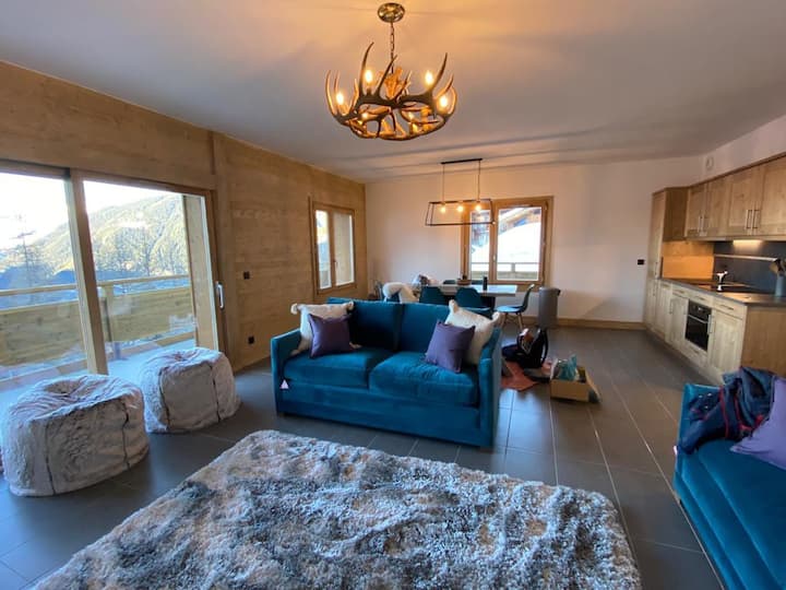 Beautiful New 4-bed Ski Apartment - Sainte-Foy-Tarentaise