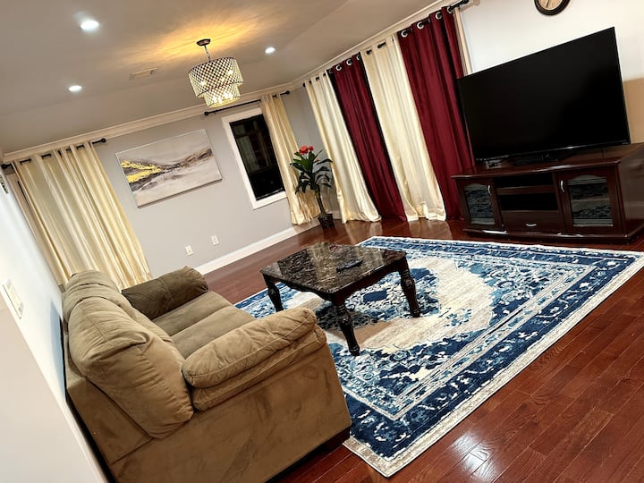 Master Bedroom Near Jfk - New York City