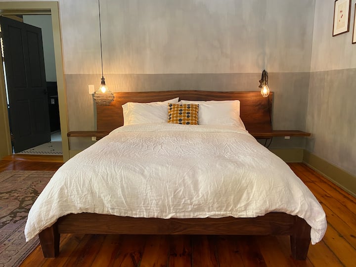 Farmhouse Inn In The Heart Of The Catskills (Rm 1) - Phoenicia, NY