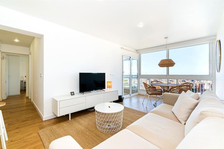 Precioso Apartamento Frente Al Mar Con Piscina - Torrevieja