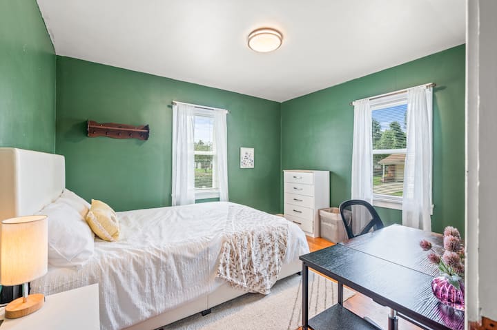 Roadmap Lodging: Crh Stay, Monthly, Pet+, Central - Columbus, IN