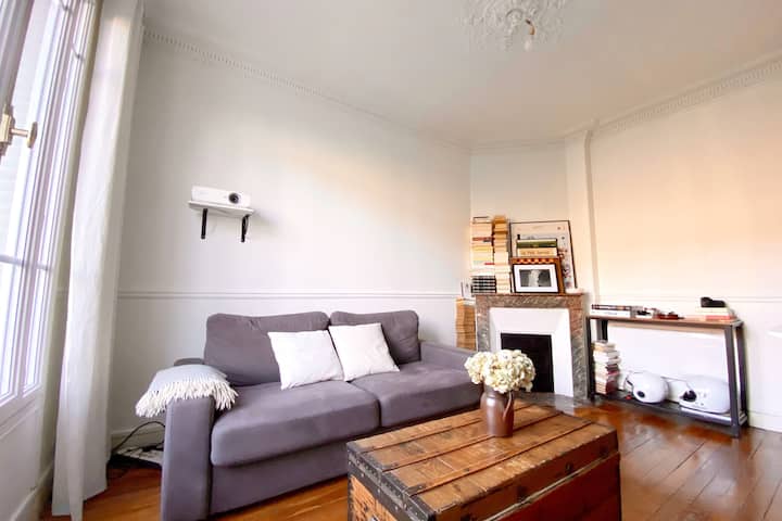 Renovated, Calm And Central - Clichy