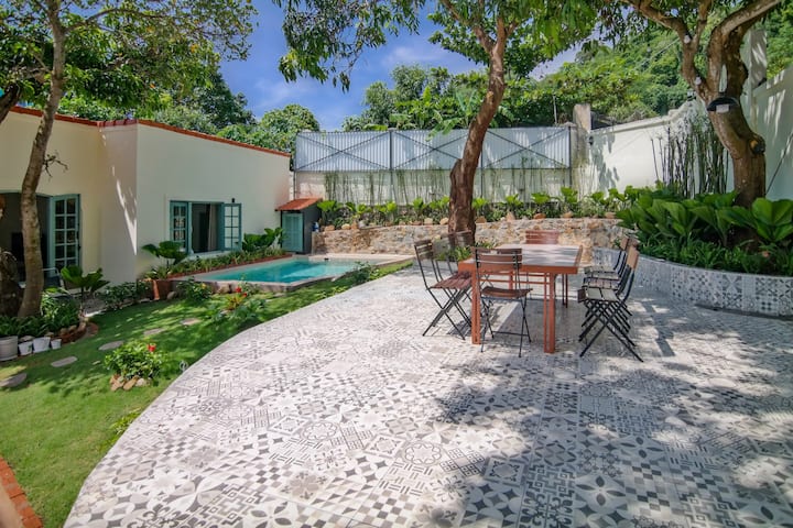 Valley House Biệt Thự Ven Biển Dưới Chân đồI - Vietnam