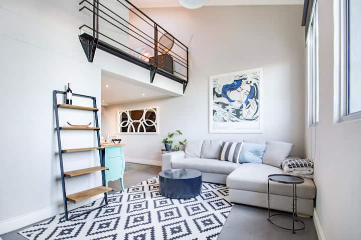 Stylish Loft Apartment In Trendy De Waterkant - Fokváros