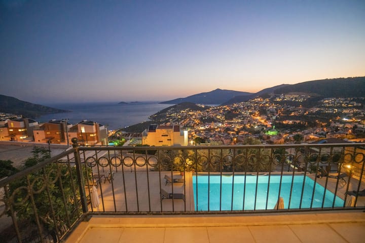 Kalkan'ın Eşsiz Manzarasına Kahve Ile Eşlik Edin - Kalkan