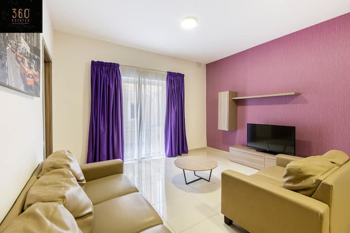 Spacious And Clean Apt Next To Waterfront + Wifi - Valletta