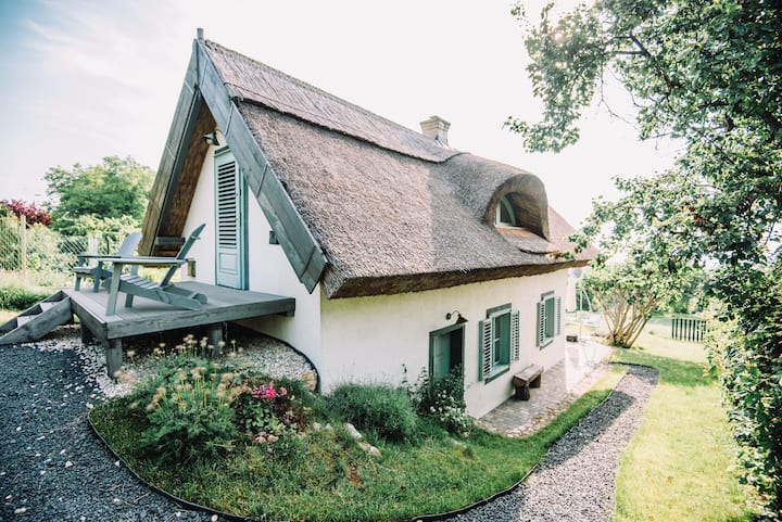 Noemi's Cottage - 200 éVes áLom A Balatonnál. - Szigliget